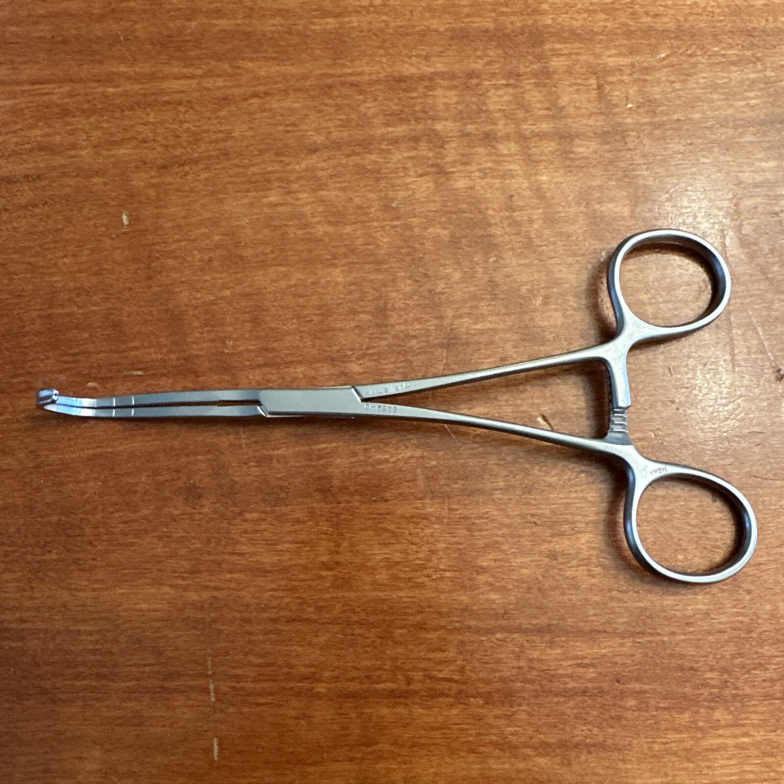 V. Mueller Surgical Cardiovascular Cooley Jaw Clamp CH6233 for sale ...