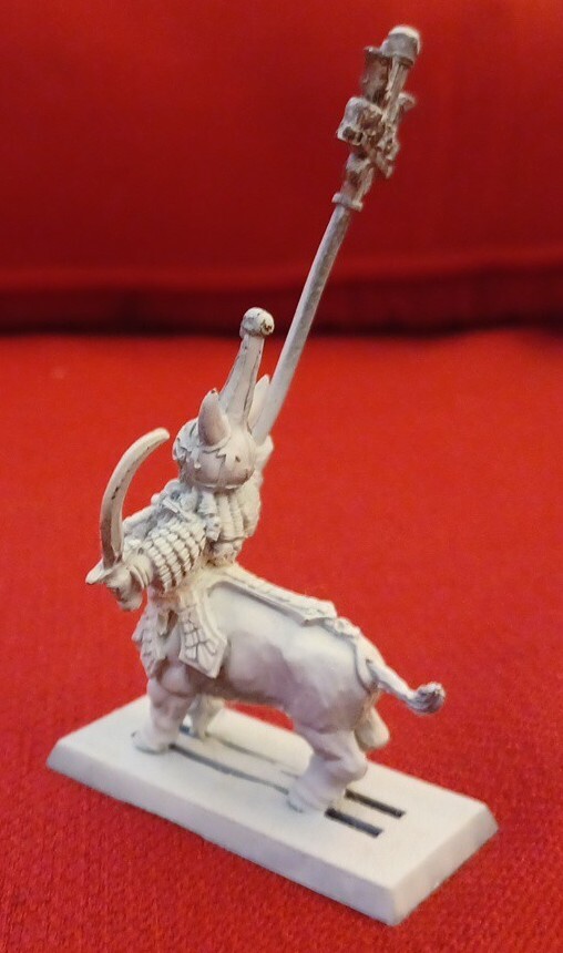 Chaos Dwarf Dwarves Vintage RARE Bull Centaur Banner & Scimitar ...