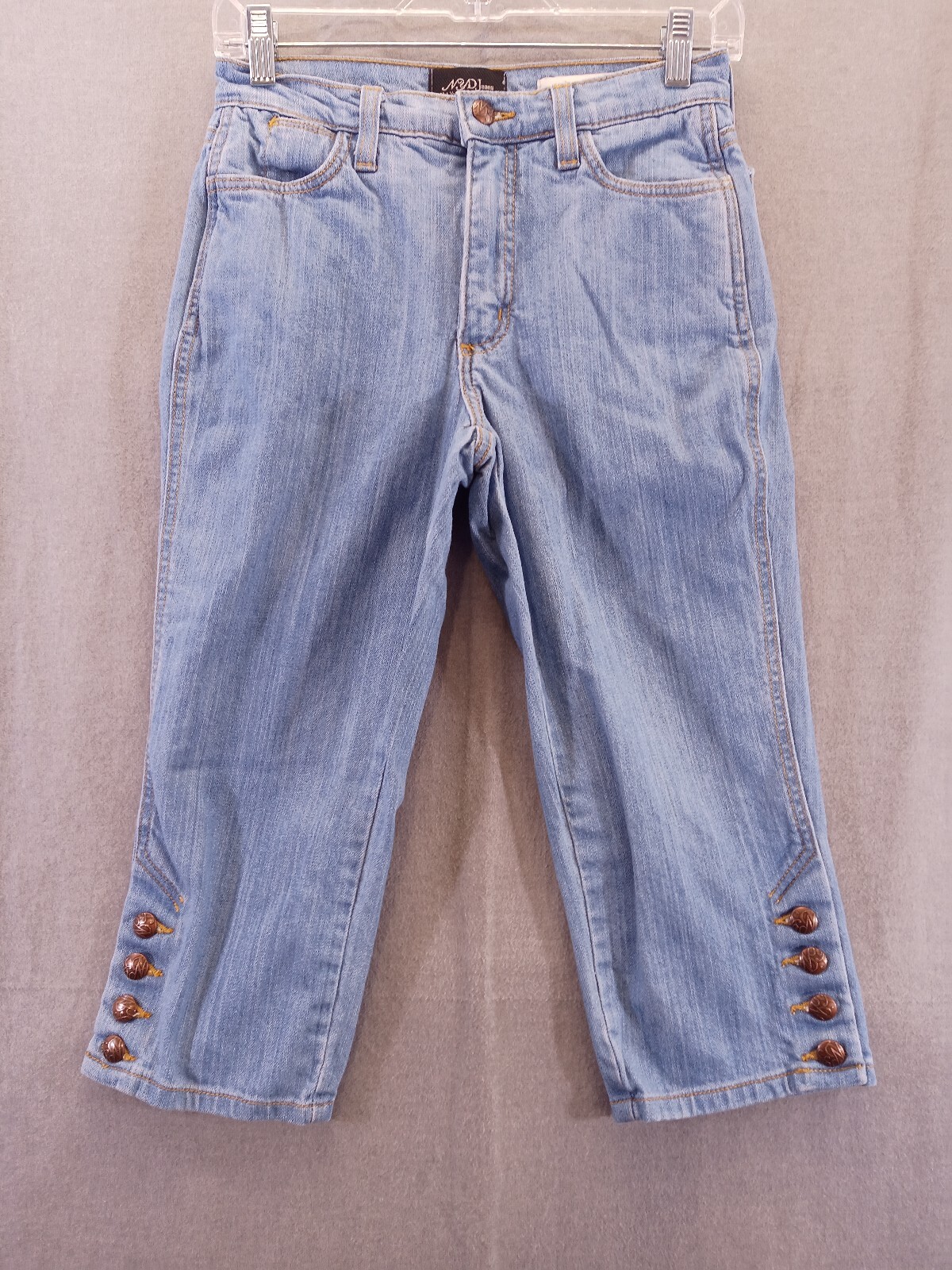 NYDJ capris Women 4 petite Blue denim Jean clam diggers Straight Leg ...