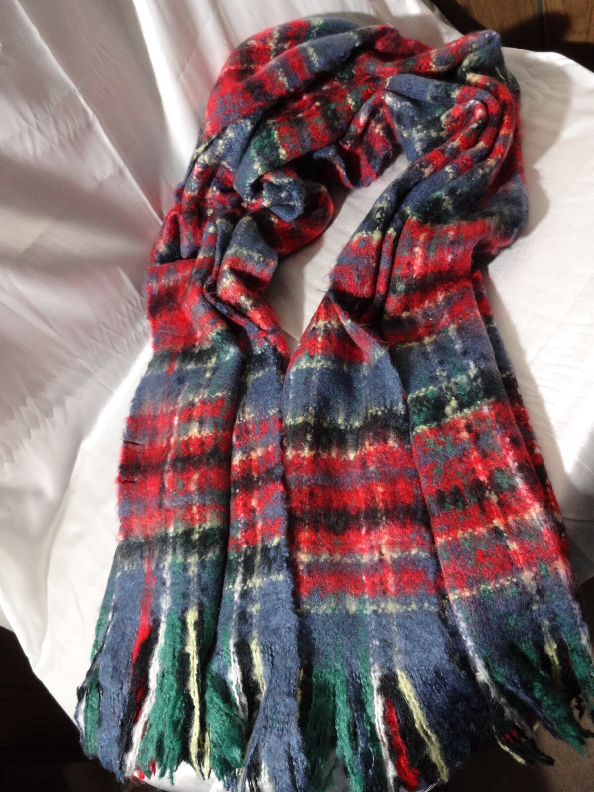 Merona Women's red, green plaid Scarf Super Soft Fringe 75" x 28" 100% ...