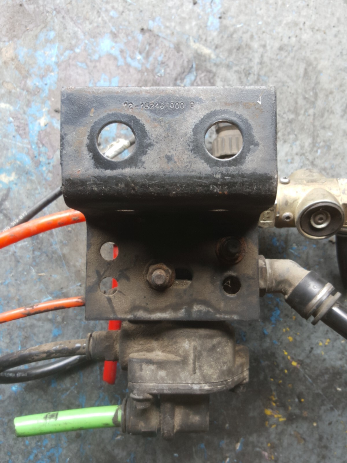 BENDIX VALVE T112708 + BENDIX INLINE QUICK RELEASE VALVE 113202 | eBay