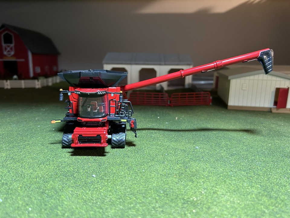 1/64 Ertl Case IH Axial-Flow AF11 2024 Farm Show Track Combine W/ No ...