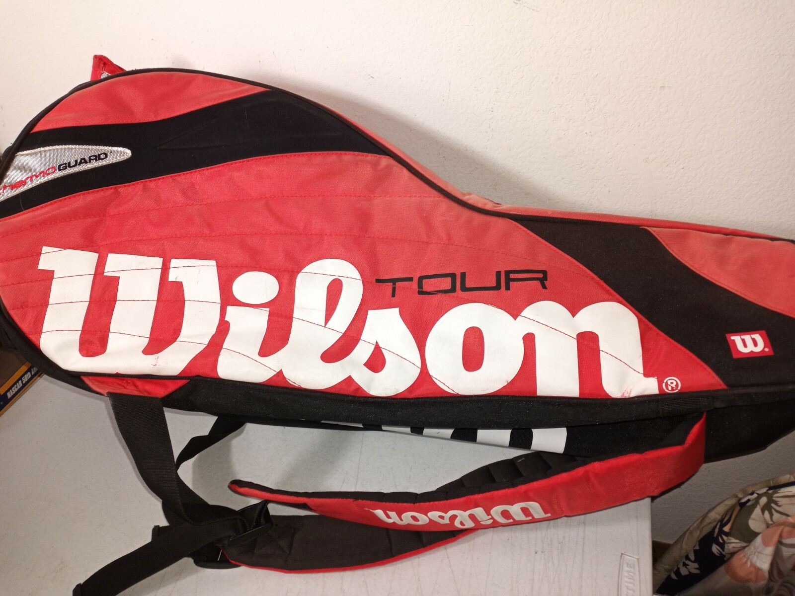 Wilson Tour Thermo Guard Multi Tennis Racquet Team Carry Back Pack Bag ...