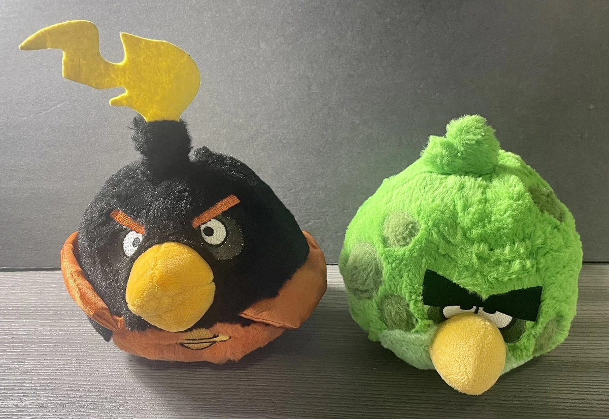 Angry Birds Space Fire Bomb Bird