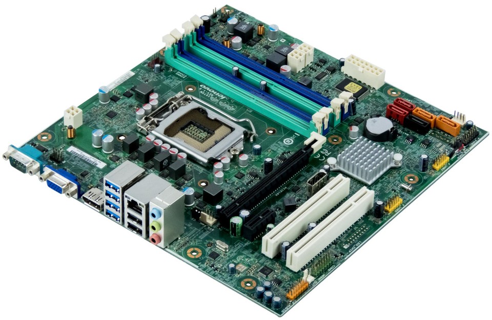 Mainboard IS7XM Rev: 1.0 Socket 1155 DDR3 M92 M92P M82 Intel Q77 ...