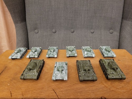 WWII Russian / Soviet Tank Lot - Corgi, etc. 1:72 Gaming Vehicles T-34 ...