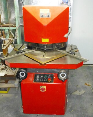 Amada Hydraulic Corner Notcher Versa 200 x 6 mm Variable Angle 220V ...