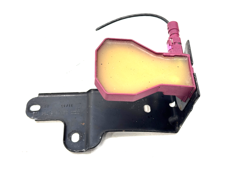 2017–2025 AUDI Q7 REAR MOBILE PHONE ANTENNA RECEIVER MODULE OEM ...