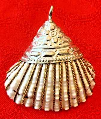 Real Scallop Shell Pendant with Embossed Gold Tone Metal-Beach Seaside ...