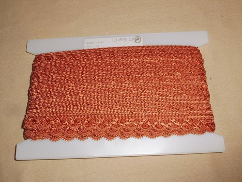 (0,80€/m) altrosa Borte, Höhe ca. 2,5cm 25m auf einer Plaste #36262 ...