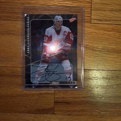 steve yzerman autographed card | eBay