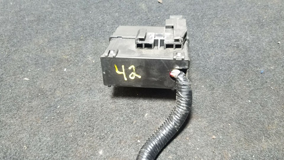 2008 INFINITI G35 RELAY BOX ( HORN & PWM RELAY ) OEM | eBay