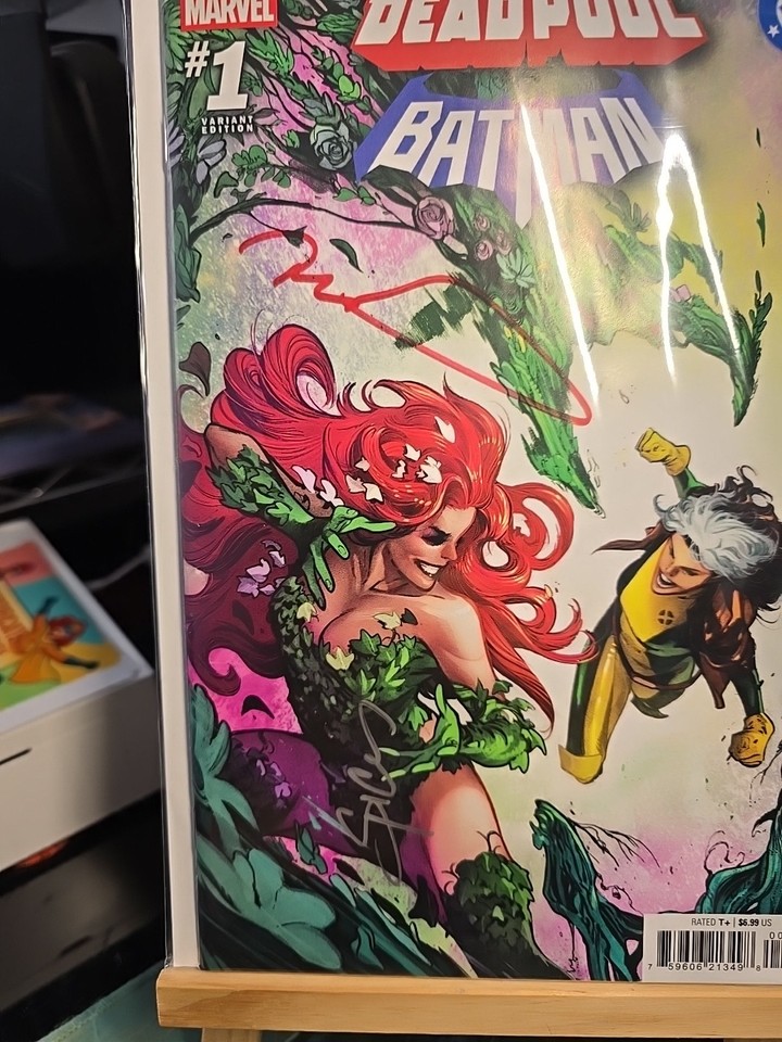 DEADPOOL BATMAN 1 SIGNED TIM TOWNSEND & MIKE SPICER COVER PEPE LARRAZ ...