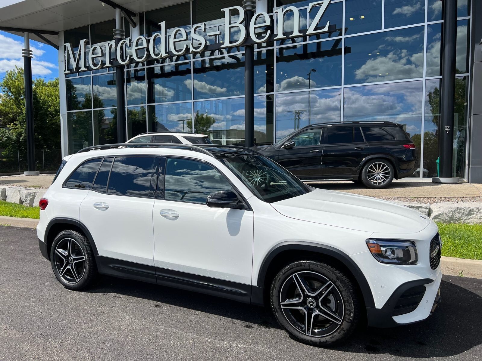 Mercedes GLA250 GLB250 19" inch rim OEM 2021-2025 Genuine Original AMG ...