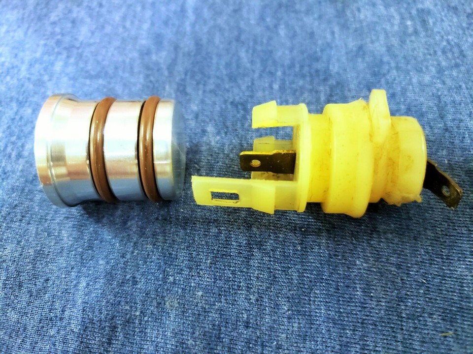 GM TH400 Transmission Kickdown Delete Plug --Turbo 400 Kick down Block ...