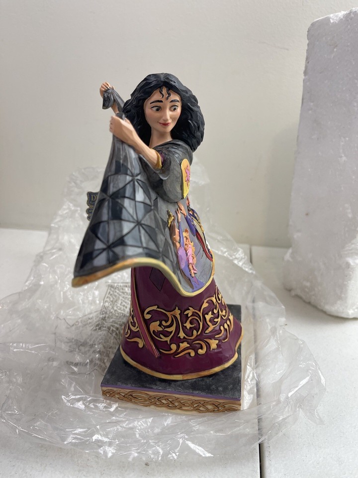 Disney Showcase Collection “Maternal Malice” Enesco Jim Shore Tangled ...