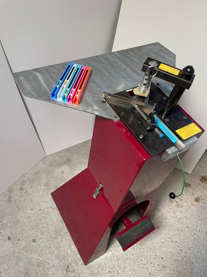 Cassese CS79 Manual Underpinner | eBay UK