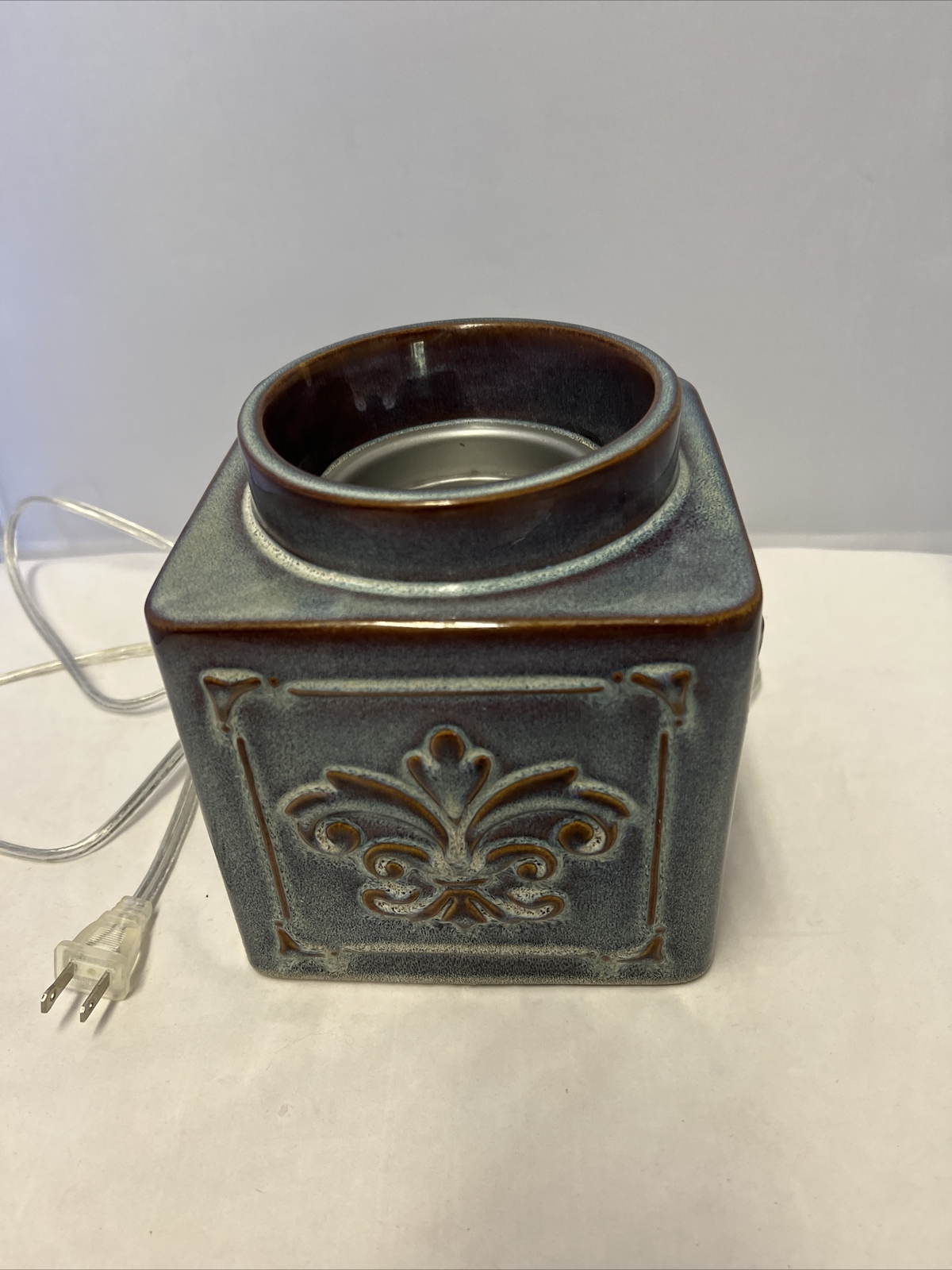 Yankee Candle Electric Wax Warmer 6" Wide 7.5" Tall, On/Off Switch ...