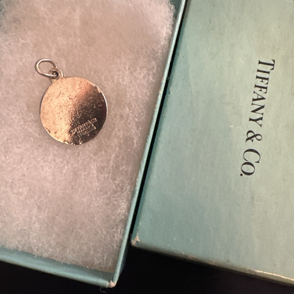 VINTAGE TIFFANY & CO MAKERS STERLING SILVER CHARM PENDANT ROUND CIRCLE ...