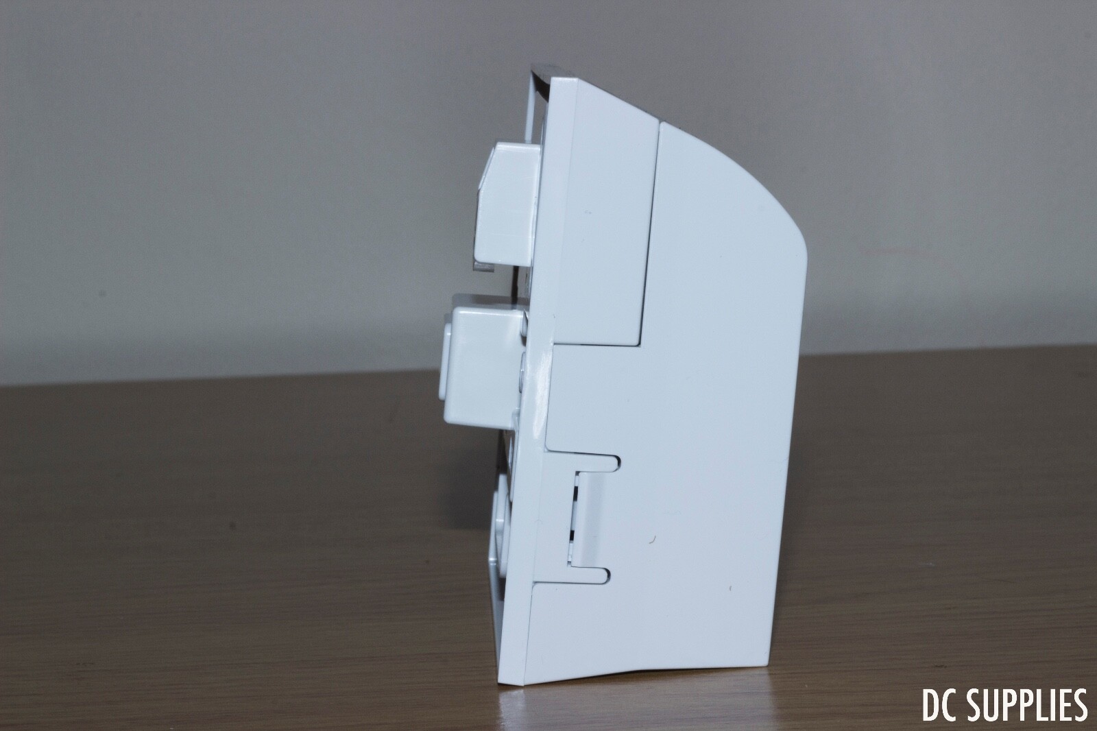 OpenReach BT Master Socket NTE5C MK2 + MK4 + Back Box NEW 2018 Screws ...