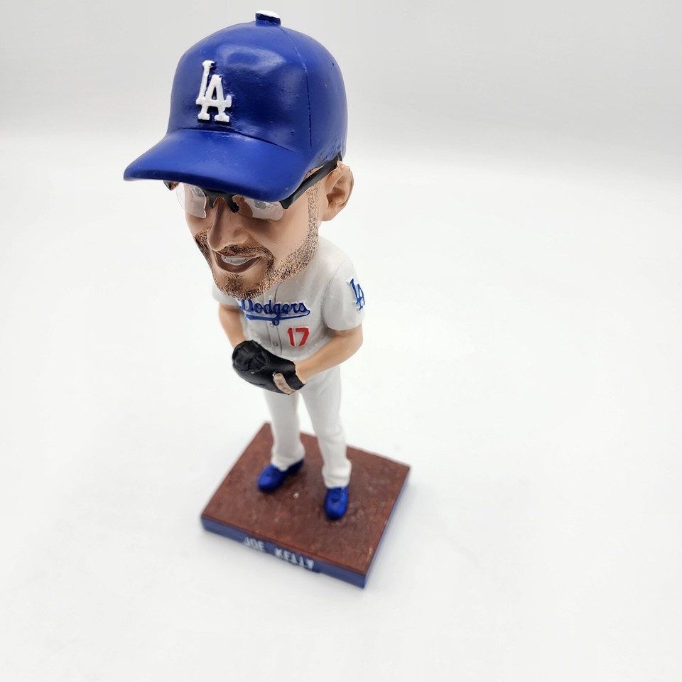 2019 Los Angeles Dodgers Joe Kelly #17 Bobblehead in Box Preowned. | eBay