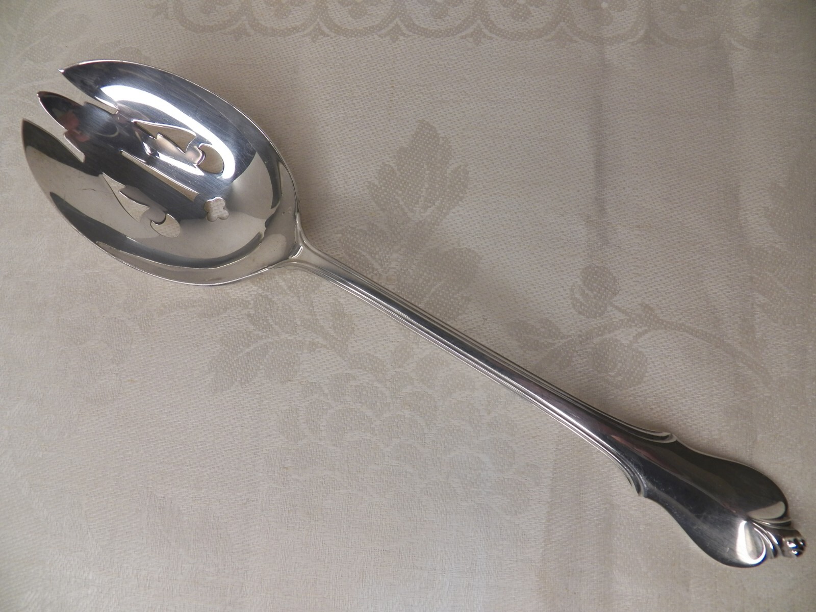 WALLACE GRAND COLONIAL STERLING SILVER SLOTTED SERVING SPOON 8 1/2" NO ...