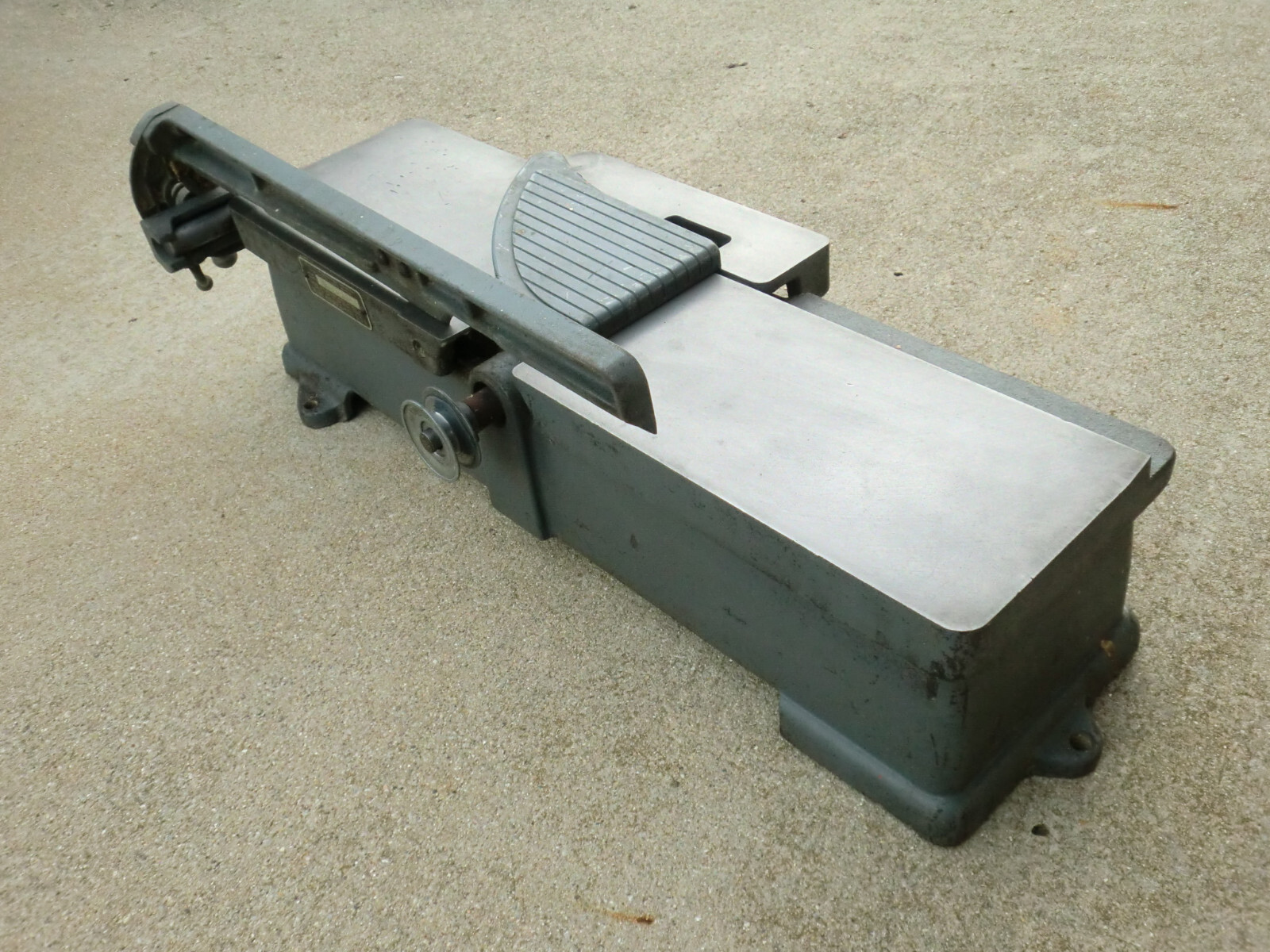Craftsman King-Seeley 103.21820 4-3/8" Belt-Driven Jointer with Cast ...