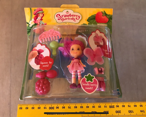 RASPBERRY TORTE Doll Scented Play Set STRAWBERRY SHORTCAKE New Original ...