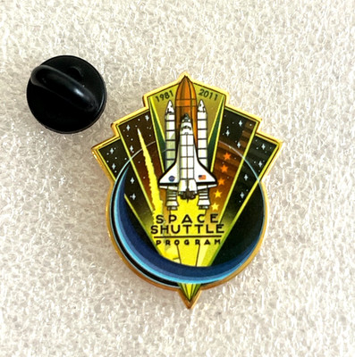 1981 2011 NASA Commemorating the Space Shuttle Program Pin. (36) | eBay
