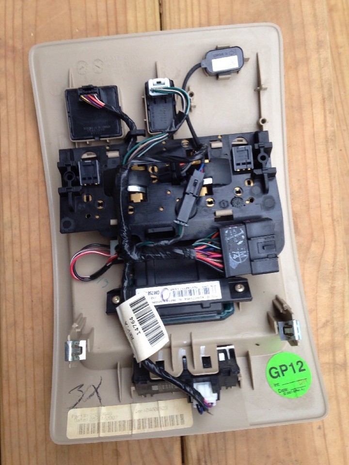 2007-13 GMC Chevy Home link over head console Tahoe Yukon Denali ...