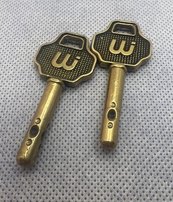 Brass Winner International The Club Anti-Theft Steering Wheel Lock Key ...