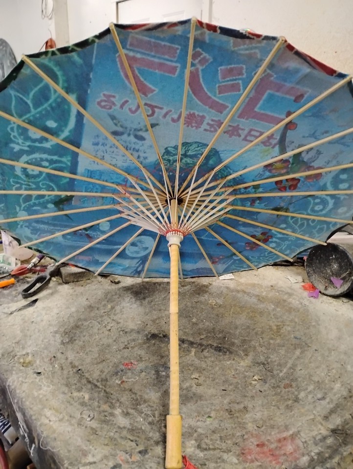 Godzilla driving car parasol. | eBay