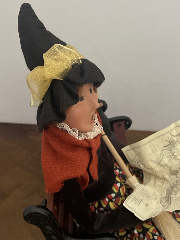 RARE Byers Choice Caroler Halloween Salem Witch With Cat On Bench ...