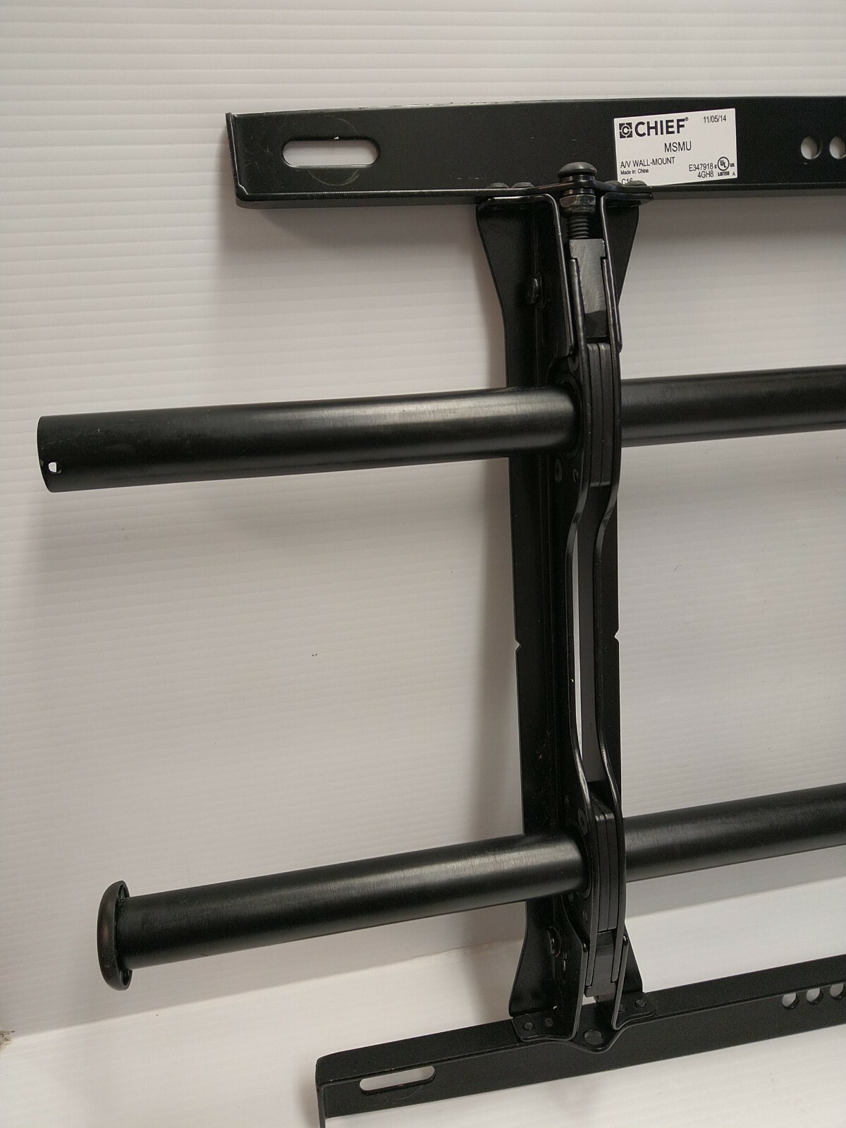 CHIEF MSMU A/V WALL MOUNT MANUFACTURING MOUNT, WALL. MAX. 125LBS. | eBay