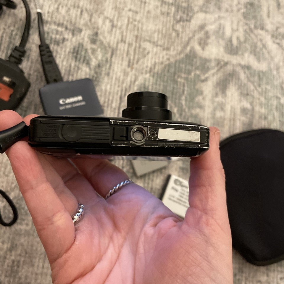 Canon Digital IXUS 100 IS Camera With Charger And Spare Batteries | eBay UK