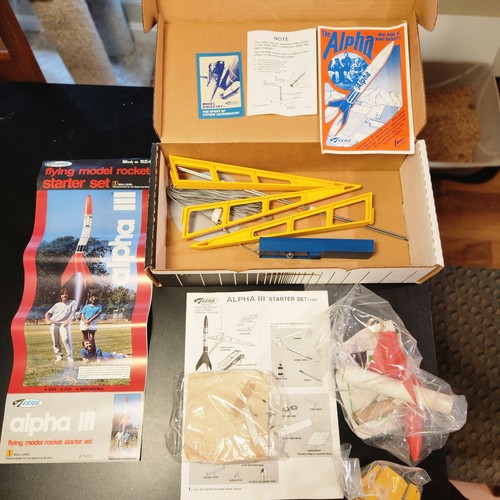 RARE Estes Alpha III Flying Model Rocket Launch Kit 1406 Boxed NO ...