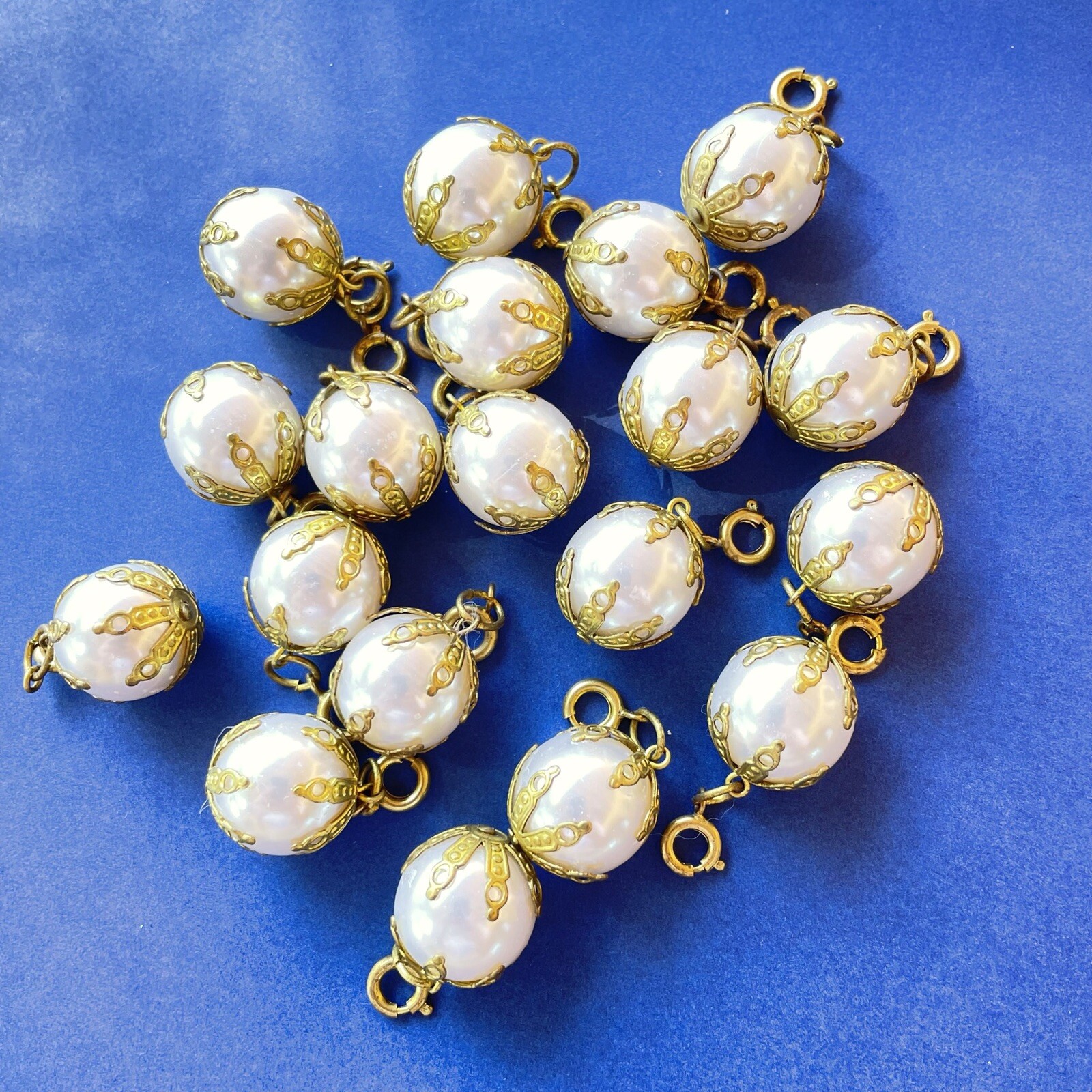 18 Vintage Faux Pearl Brass Bauble Charms with Jewelry Clasps Closures ...