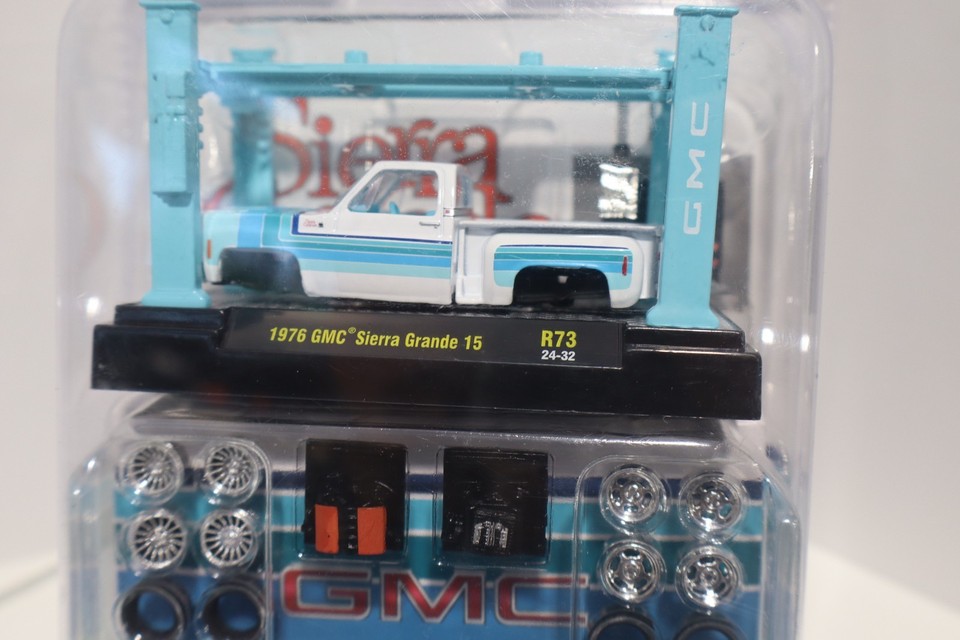 M2 Machines 1976 GMC Sierra Grande 15 Model KIT 1:64 SCALE R73 24-32 ...