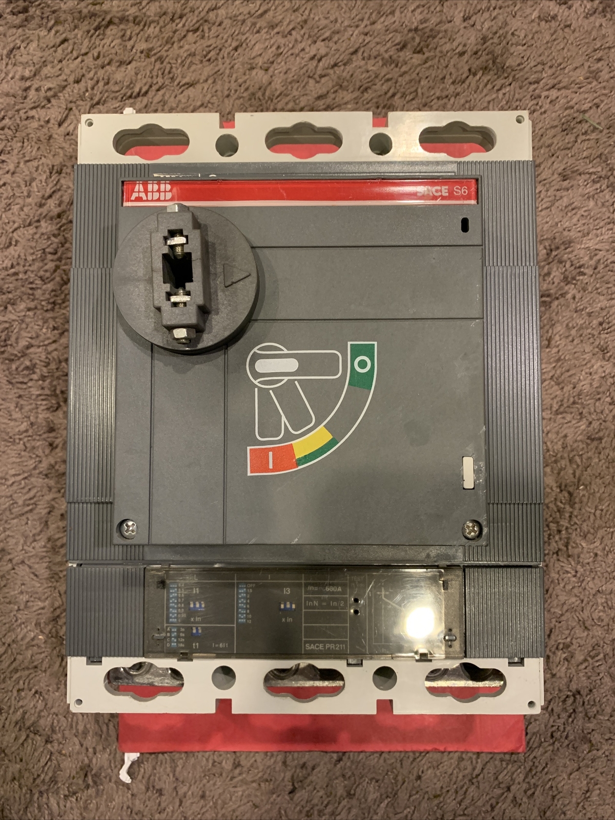 ABB S6N Circuit Breaker 3 Pole, 600A, SACE PR211 issue No AF-8136 USED ...