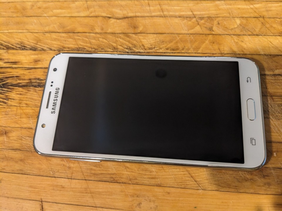 Samsung SM-J700T Galaxy J7 T-Mobile Smartphone For Parts Not Working ...