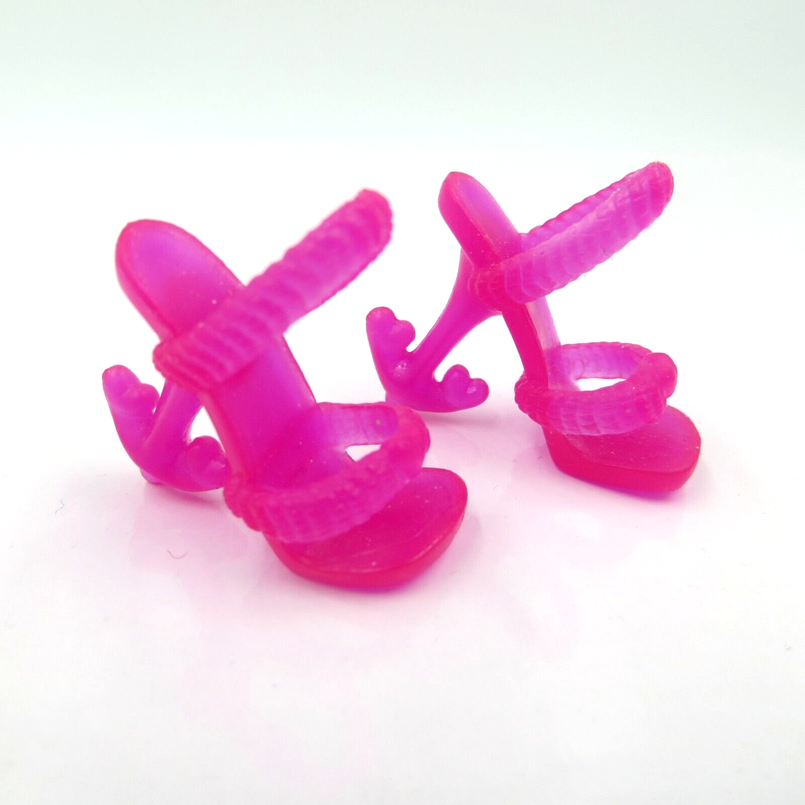 Monster High Draculaura Fang Pink Shoes Skull Shores Anchor Heels ...