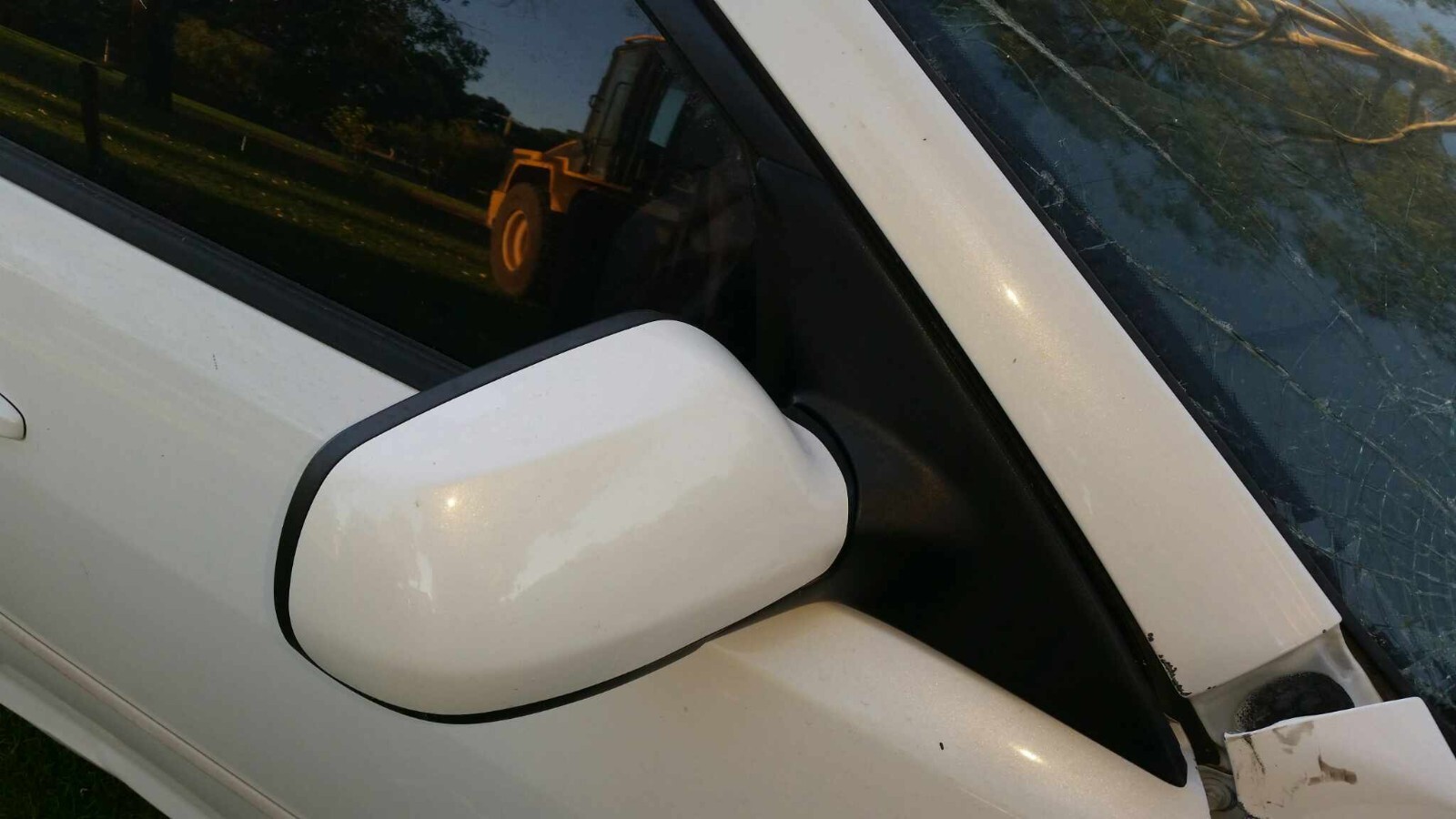 11/2003 to 03/2009 Mazda BK 3 - Side mirror Right (white) | eBay