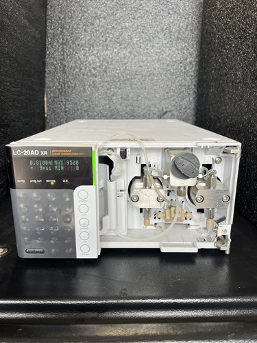 Shimadzu LC-20AD XR Prominence Liquid Chromatograph with CBM-20Alite ...