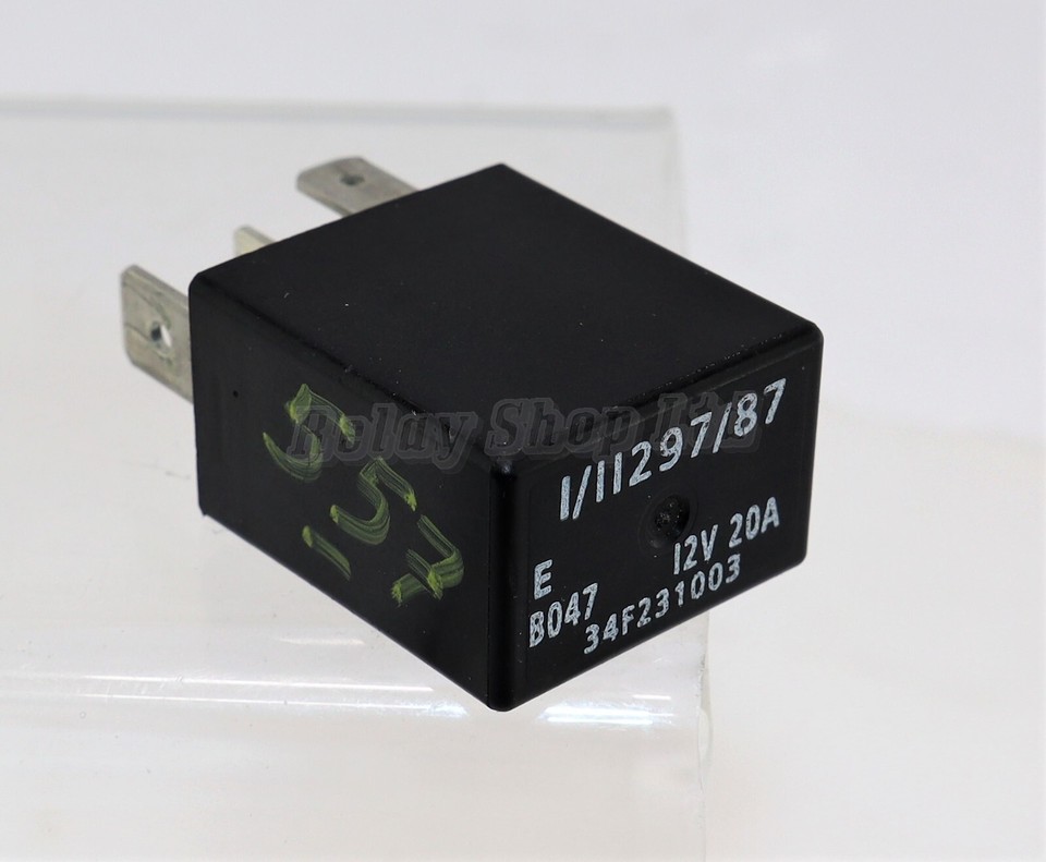 557-Fiat Alfa Lancia /09-17 4-Pin Black Relay 34F231003 Omron 1/11297 ...