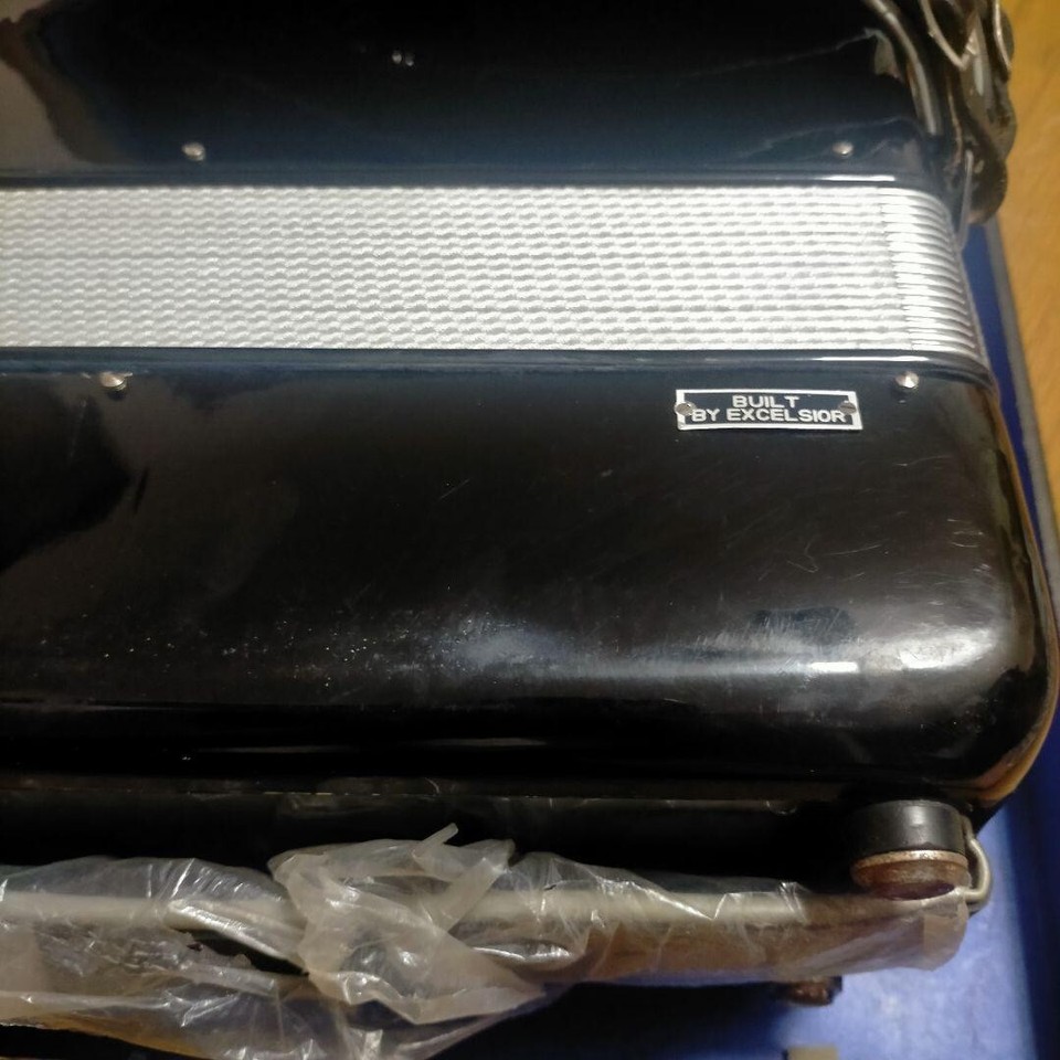 Excelsior Model 536 Accordion Made in Italy Used Very Good Condition ...