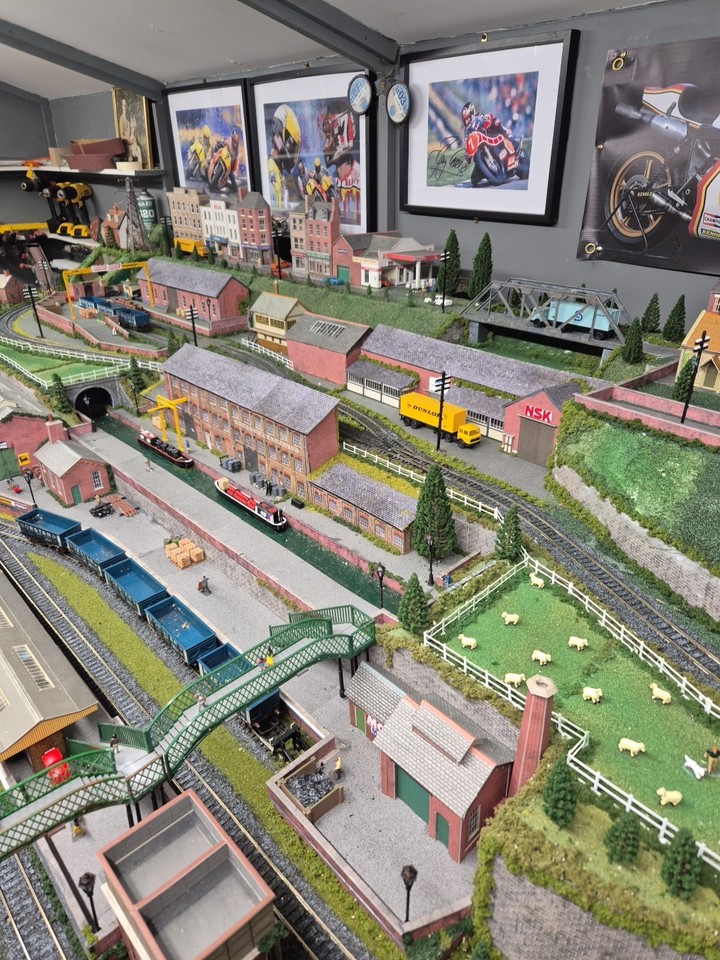 Large O0 Gauge Layout LOOK | eBay UK