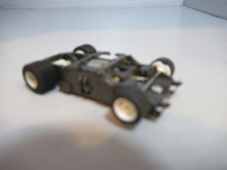 NEW TYCO 440 CHASSIS NARROW CHASSIS (HUBS CAN VARY) | eBay