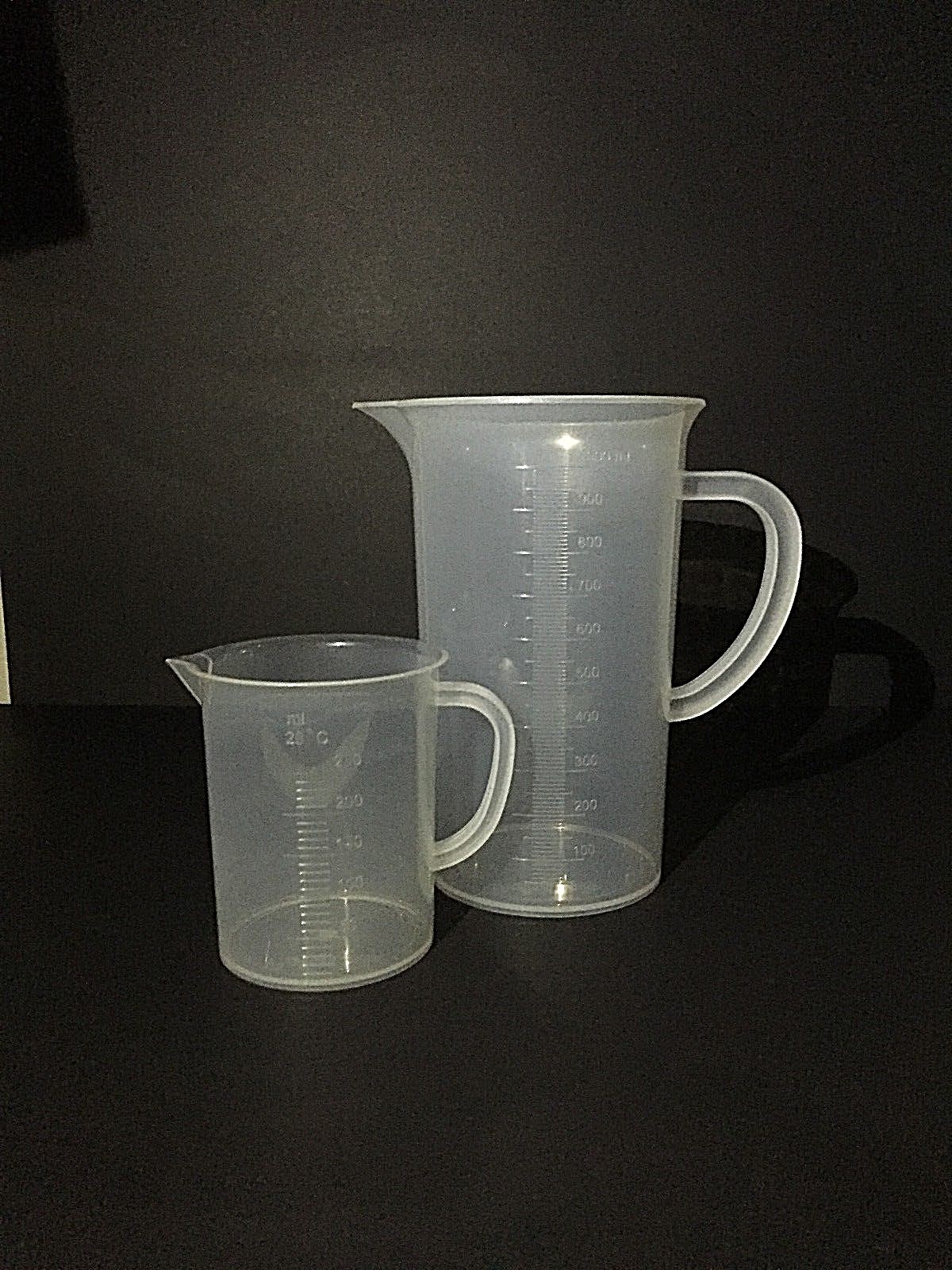 Measuring Jug Graduated Autoclavable Plastic 4 sizes, 1/6/12 Pcs per ...