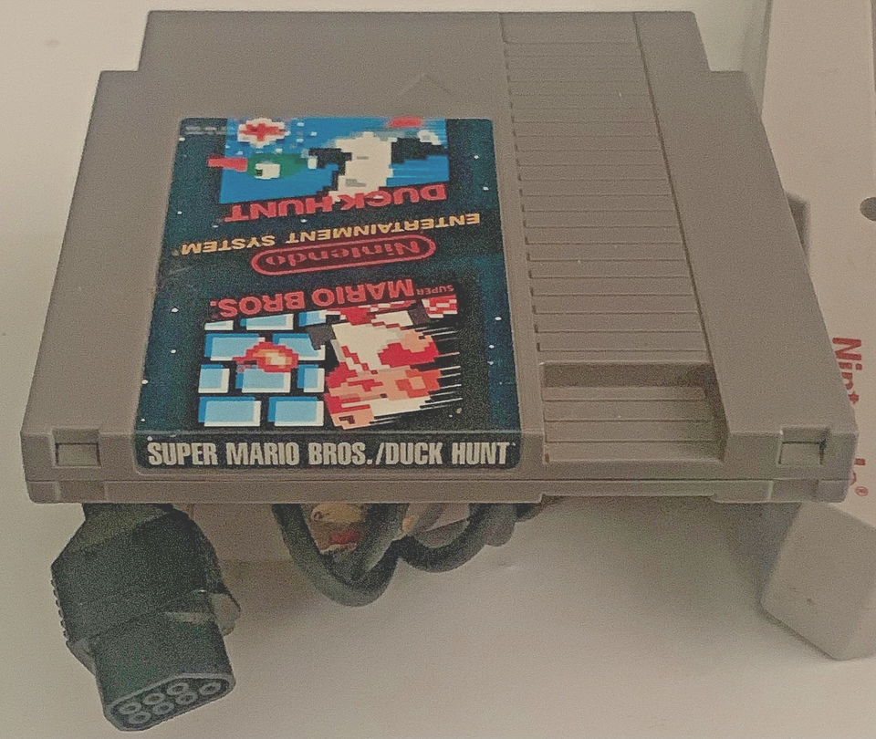 Nintendo Zapper Gun Nes Gray Controller 1985 NES-005 Mario Bros./Duck ...