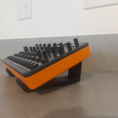 Roland AIRA Compact Desktop Synthesiser Drum Machine Stand Korg ...